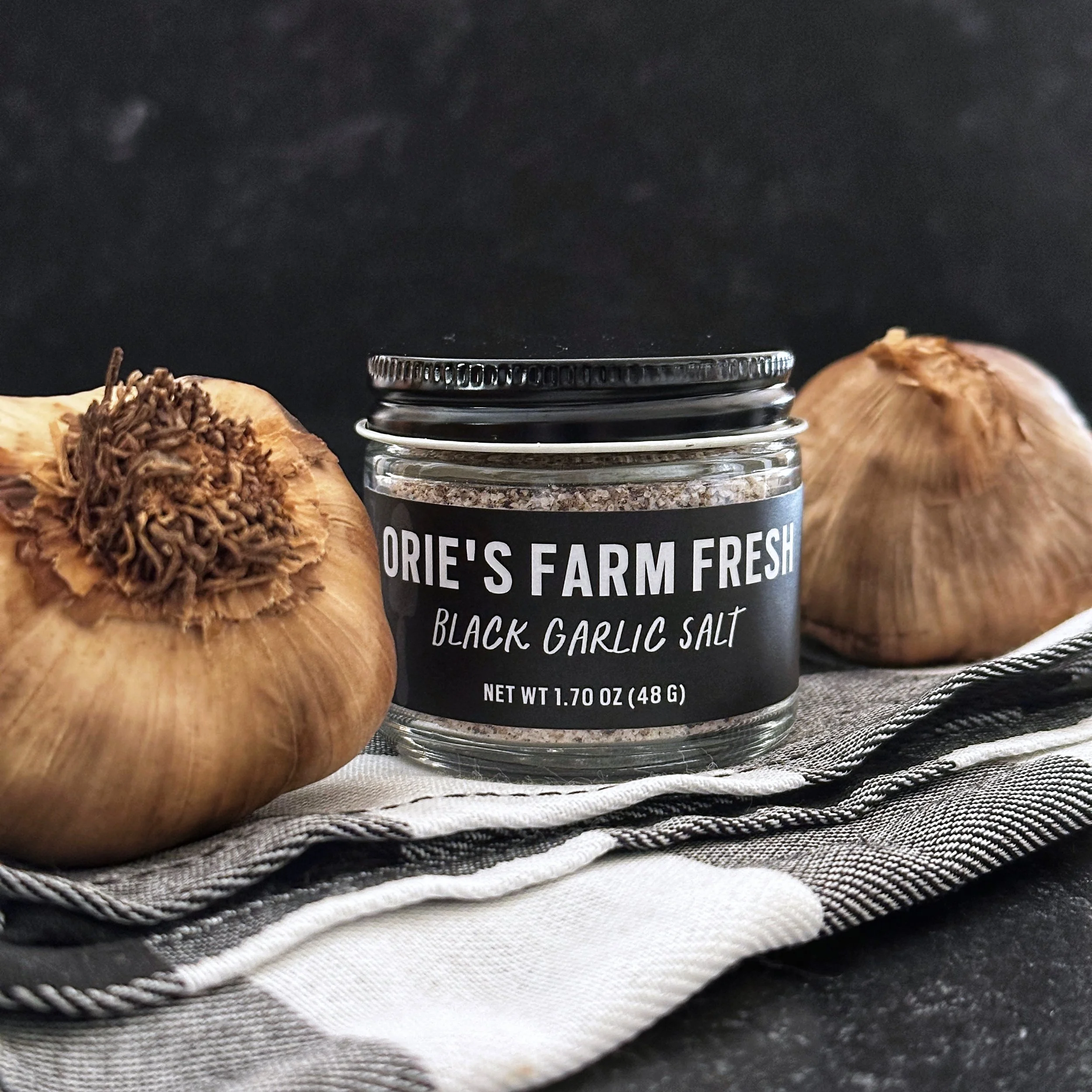 Black garlic powder store